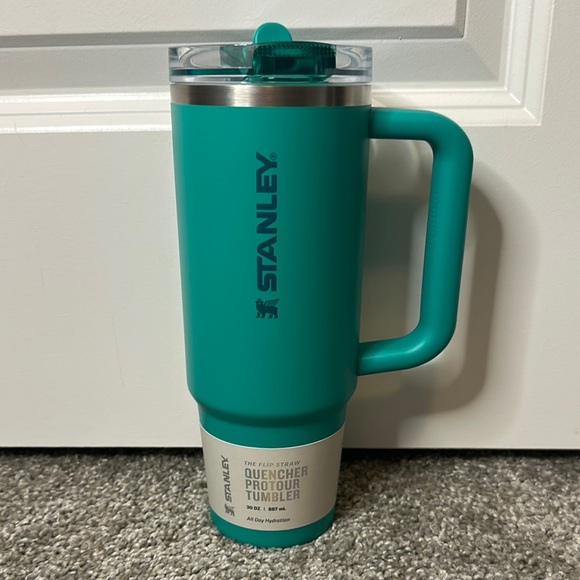 Stanley | Dining | Nwt Stanley Turquoise 3oz Quencher Flip Straw ...